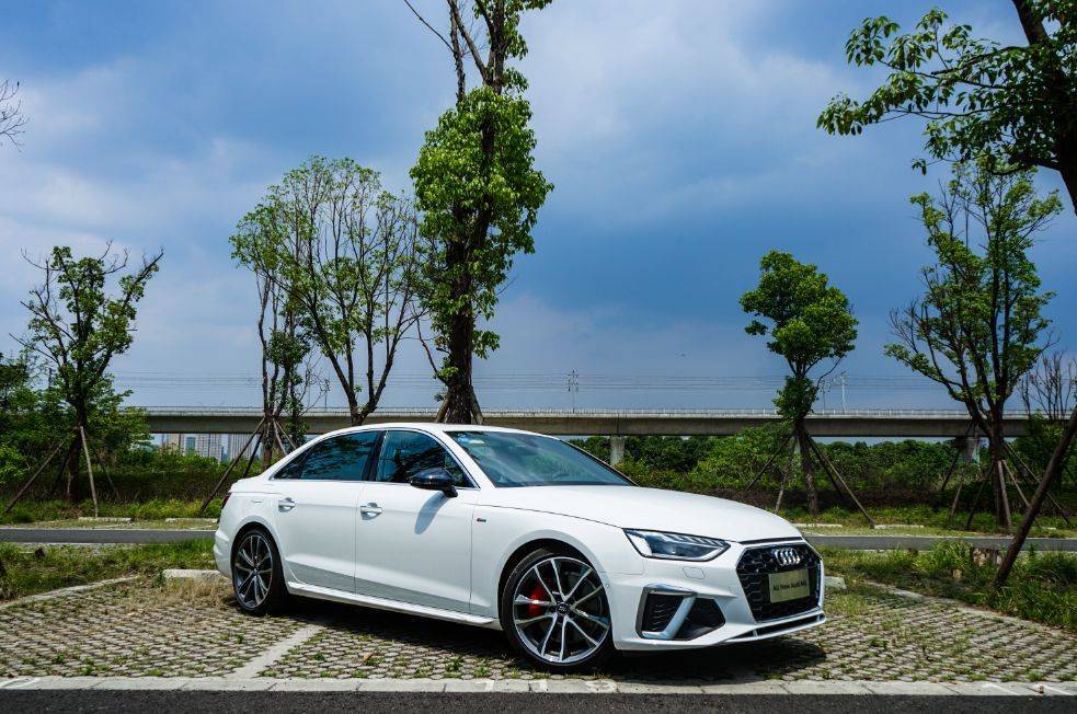 凯迪拉克CT5销量上涨，一车难求？这实力奥迪A4L也不得不服！_搜狐汽车_搜狐网