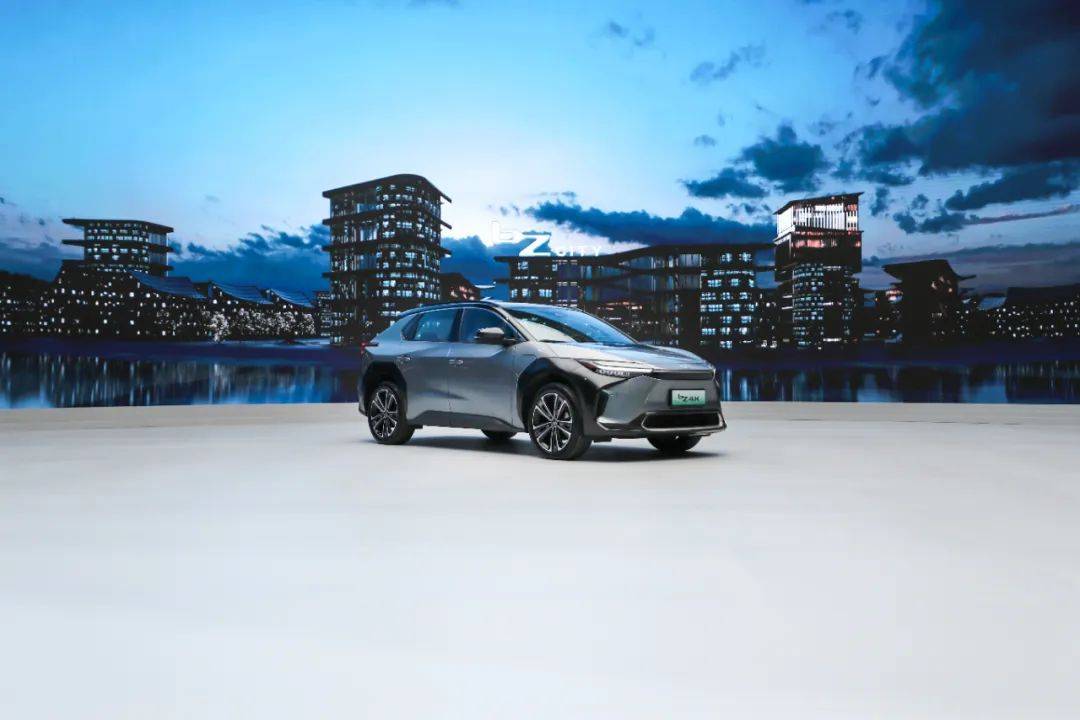 19.98万元起售，一汽丰田bZ4X上市_搜狐汽车_搜狐网