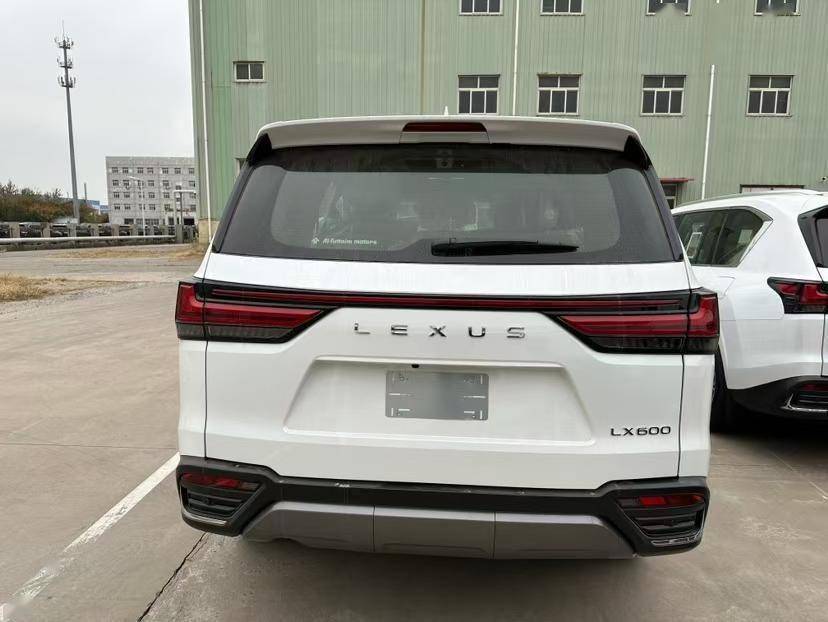 落地超200万！“国六”雷克萨斯LX600来了，豪华质感超越路虎揽胜_搜狐汽车_搜狐网