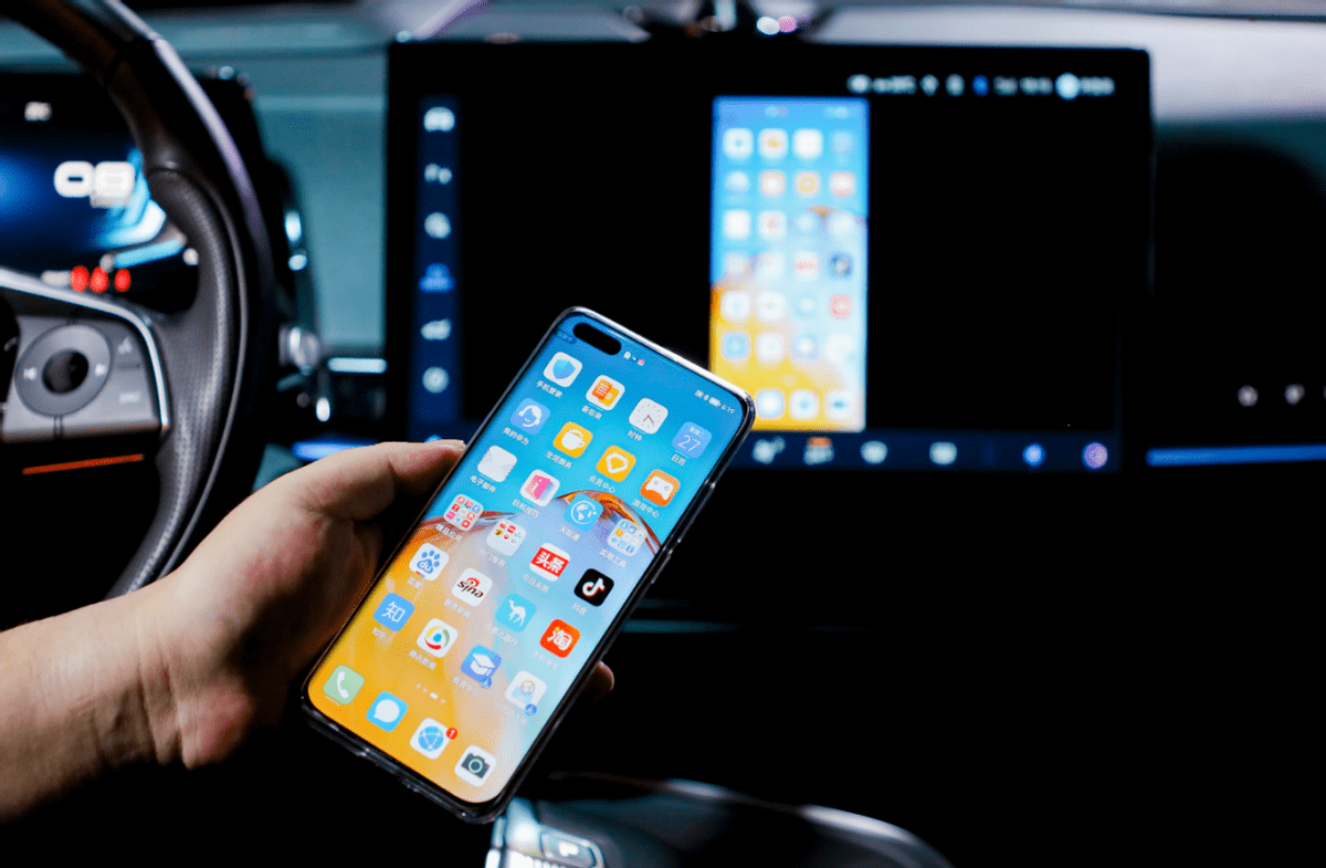 北汽魔方：搭载鸿蒙座舱 配麒麟990A芯片 无愧10万元智能SUV天花板_搜狐汽车_搜狐网