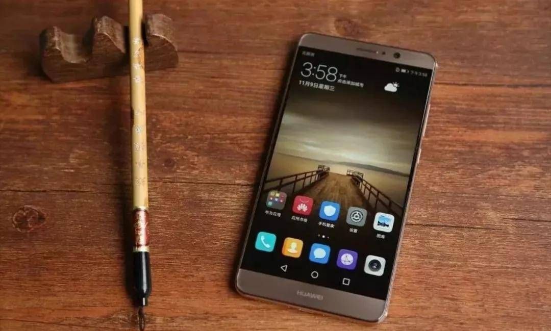 再看看华为5年前的芯片，麒麟970是什么水平？比得上骁龙835吗_手机店_架构_性能