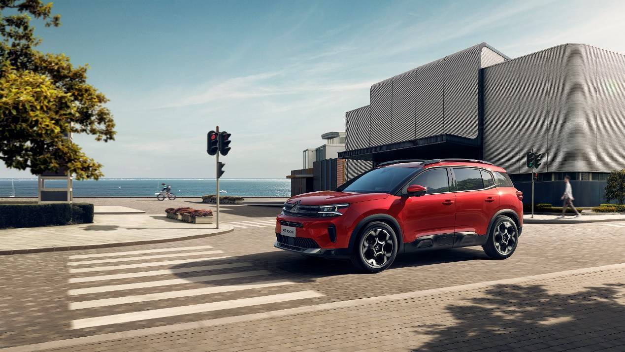 天逸BEYOND领奖，2022中国汽车安全大会圆满收官_搜狐汽车_搜狐网