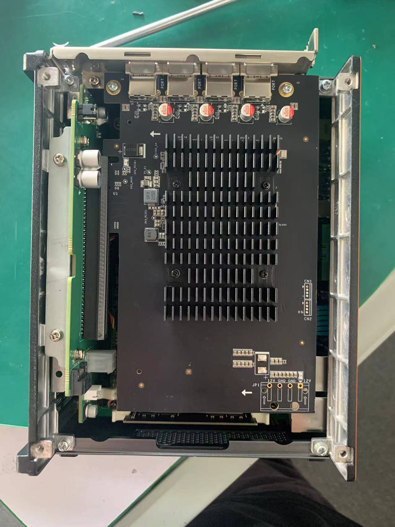 VC3000视觉控制器拆机及USB采集卡安装流程_设备_进行_硬盘