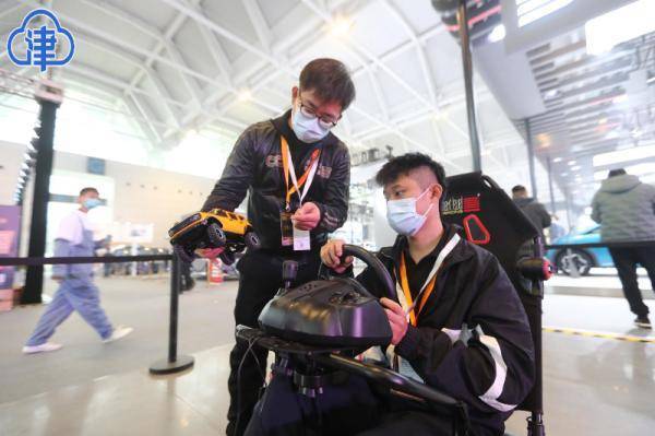 天津车展GREAT GEEKS空间升级再现 虚拟现实花样体验烧脑又快乐_搜狐汽车_搜狐网