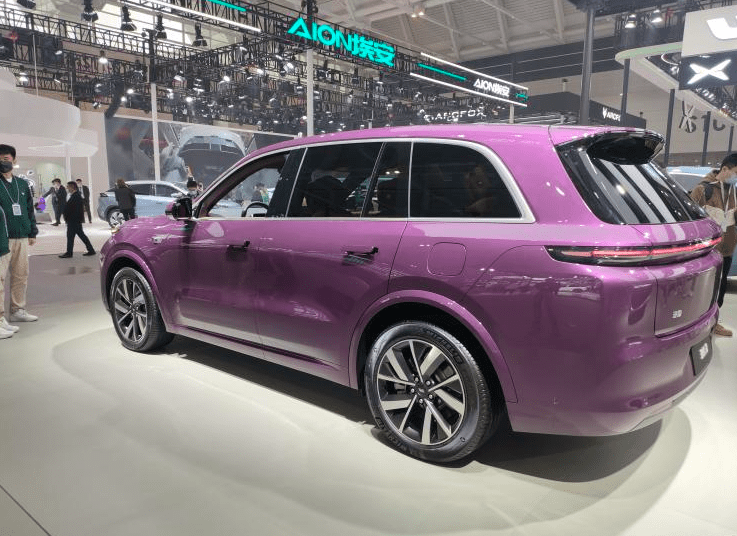 售价35.98万起，理想L8实车亮相天津车展，并开始正式交付！_搜狐汽车_搜狐网