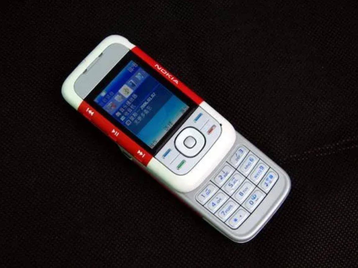 诺基亚时代的七部经典“音乐手机”，音质都登峰造极_设计_屏幕_造型