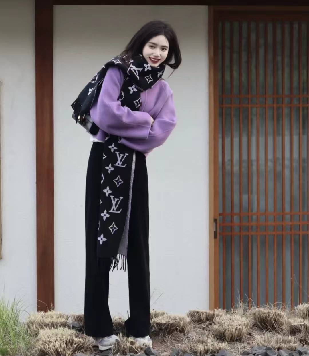 紫色搭配这10个颜色最好看，秋冬美出高级感_look_黑色_气质