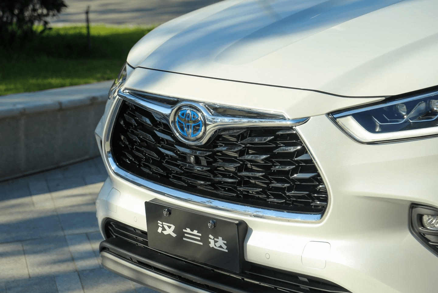 2.0T+8AT，248马力，号称“开不坏”，口碑极高，王牌SUV，帅炸！_搜狐汽车_搜狐网