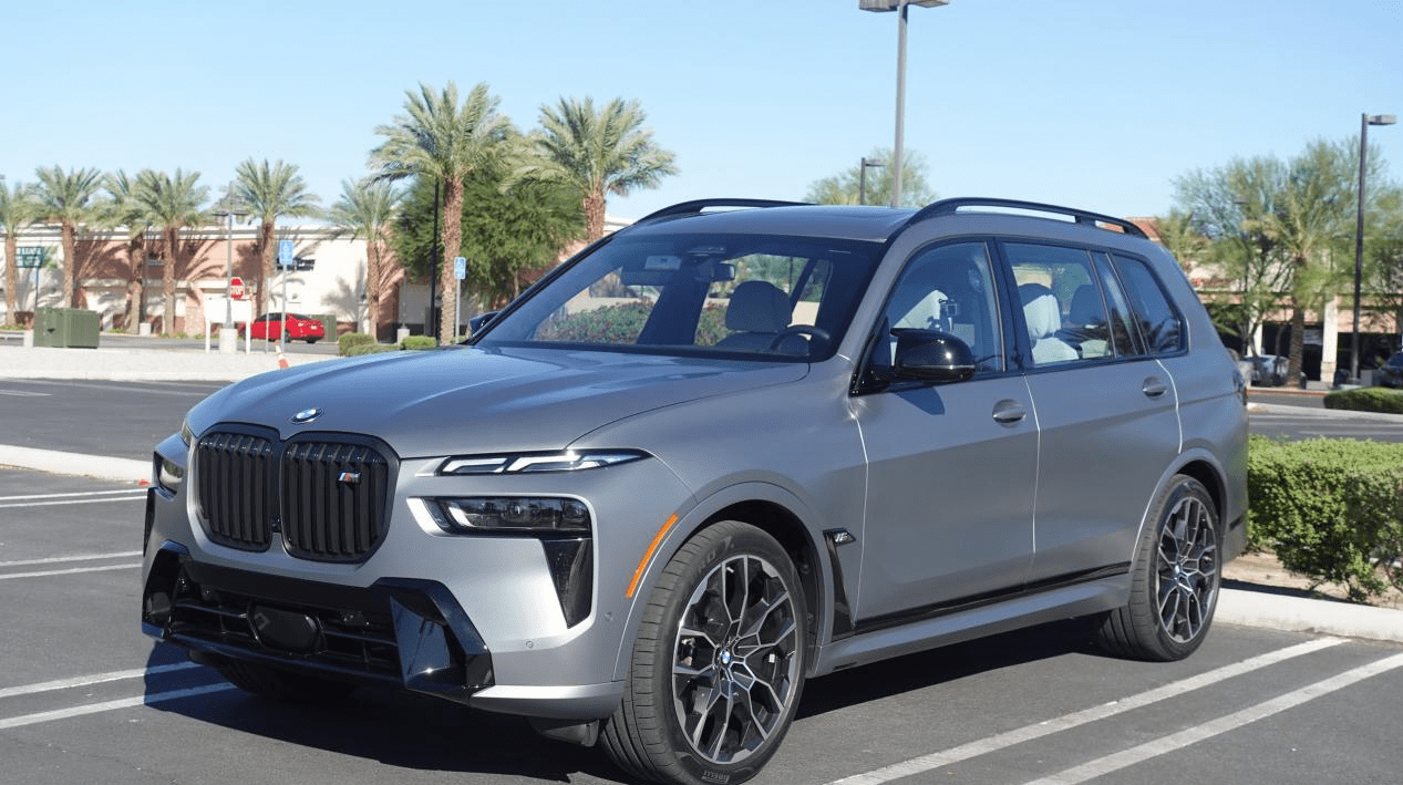 4.4T V8+8AT，530马力，车长超5.1米，大6座！_搜狐汽车_搜狐网