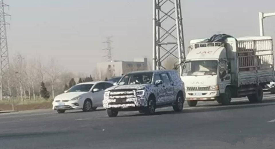哈弗P04路试谍照曝光，定位大型硬派越野SUV_搜狐汽车_搜狐网