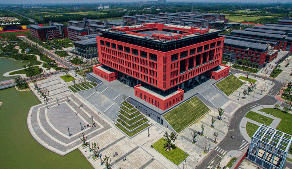 踔厉奋发向未来 扶困助学在行动㊼丨常州工学院：在青春赛道跑出真我风采阿言实验国家