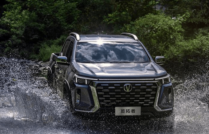 2.0T+8AT，还有柴油版，预售9.99万起，硬派皮卡还能如此舒适？_搜狐汽车_搜狐网