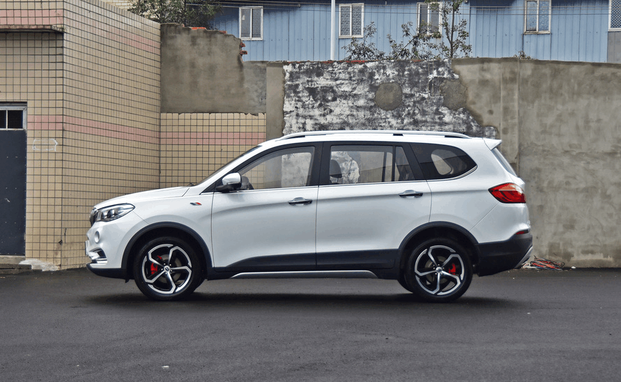 新车上市就销量破万，开灯后酷似宝马_搜狐汽车_搜狐网