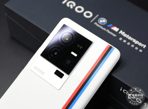 比国内贵？iQOO 11在印度市场定档1月10日 可惜没Pro_新闻_电池_支持