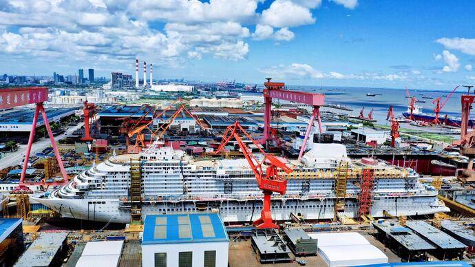 中国船舶集团提前超额完成全年交船任务，共209艘，近六成为中高端船型_造船_双燃料_运输船