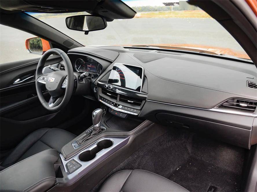 又一豪车“售价跳水”，凯迪拉克CT4落地不足20万，1.5T+14扬声器_搜狐汽车_搜狐网