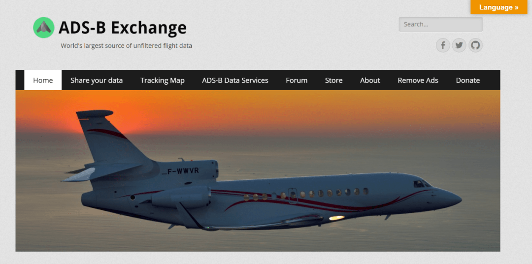 明查·工具箱｜500万人围观英女王灵柩专机，怎么做到的？_飞机的_航班_注册号