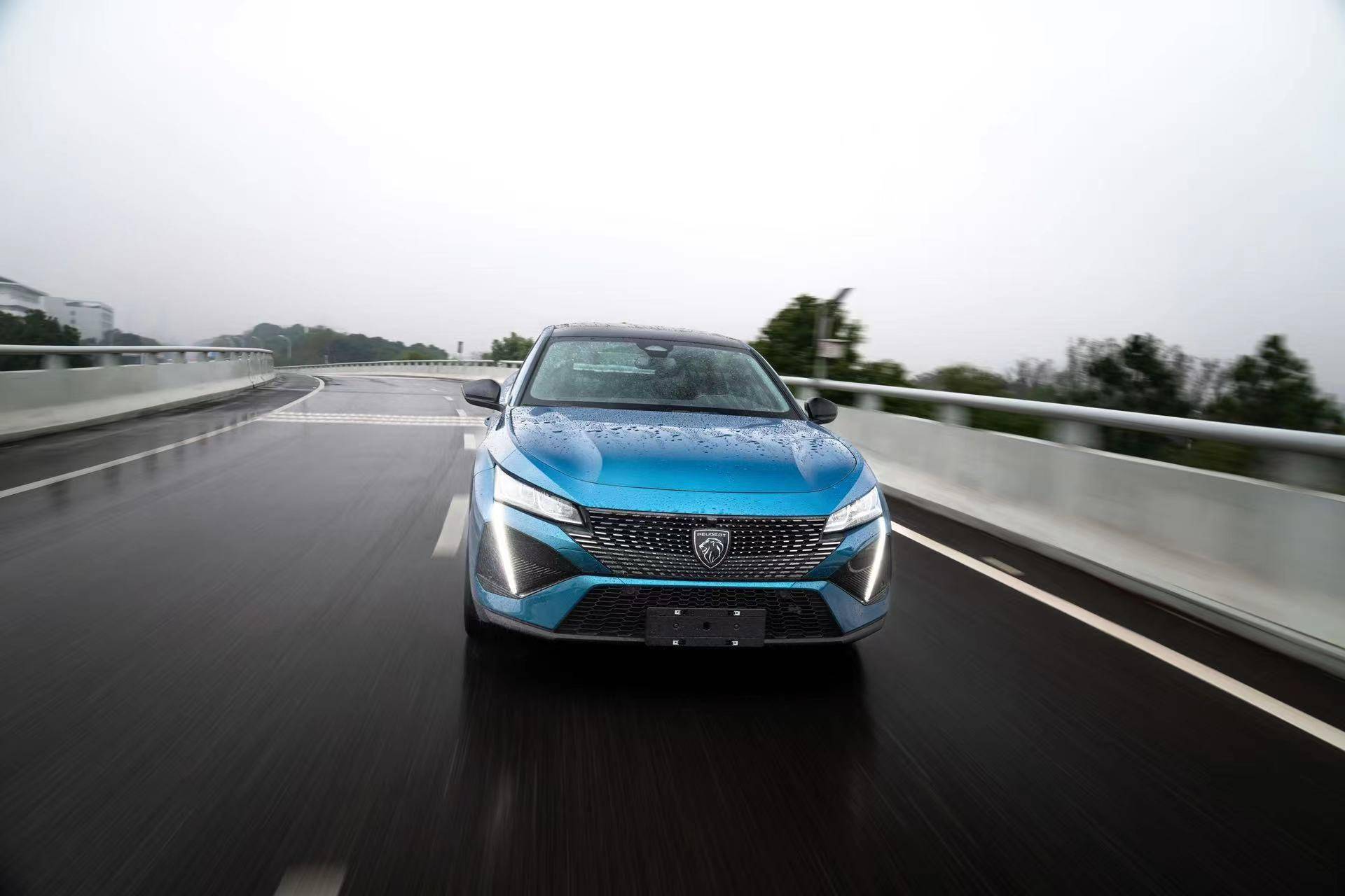 计划4月内上市 东风标致408X将于2月16日下线_搜狐汽车_搜狐网