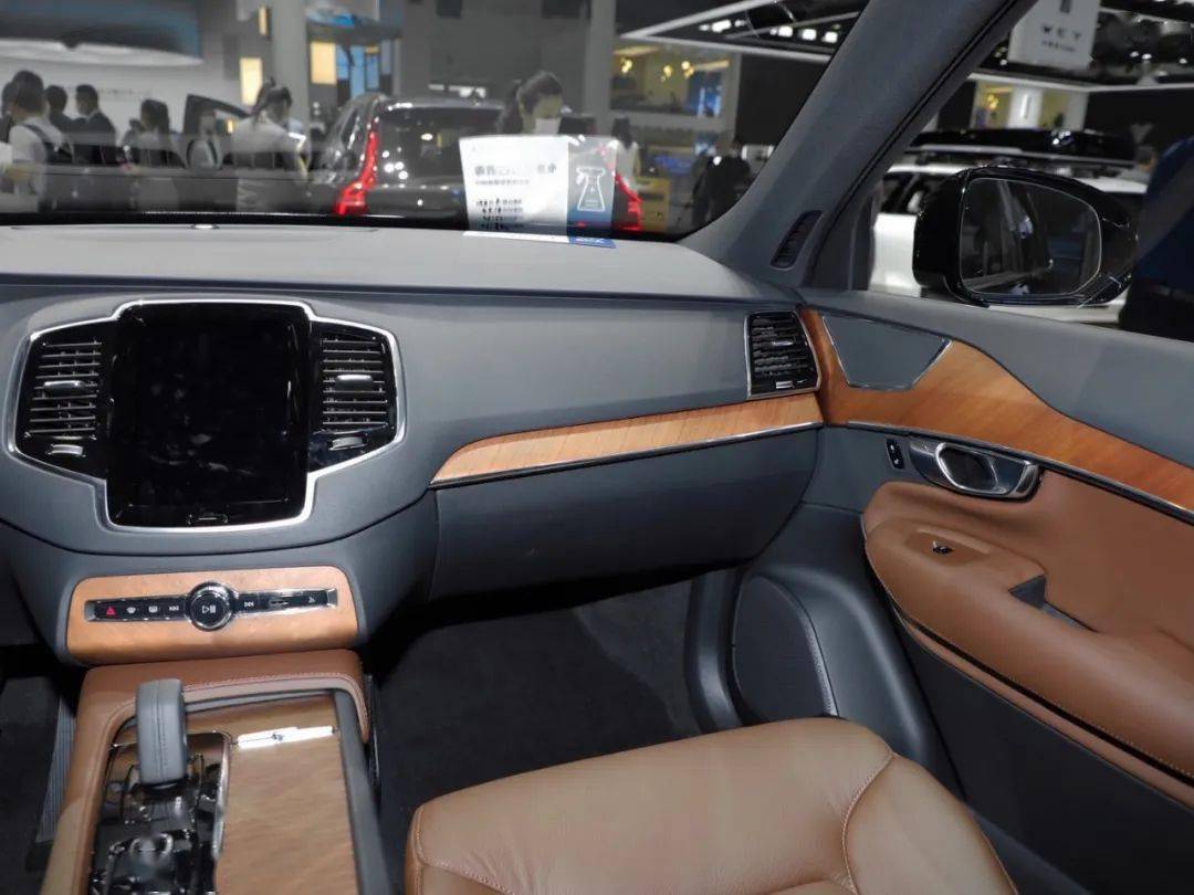 优惠能买一台H6，旗舰大7座，谁说有钱都买BBA，行家会选它！_搜狐汽车_搜狐网