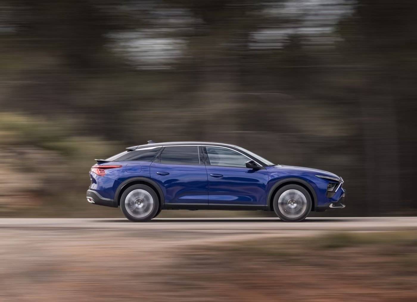 凡尔赛c5x试驾视频胖哥，同款车主来聊聊，凡尔赛C5X车友社区（168期）_搜狐汽车_搜狐网