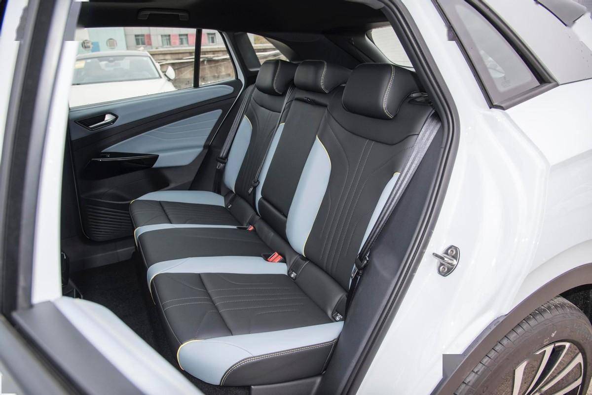 宋plus和ID4X哪个好用、可靠？宝妈告诉你答案_搜狐汽车_搜狐网