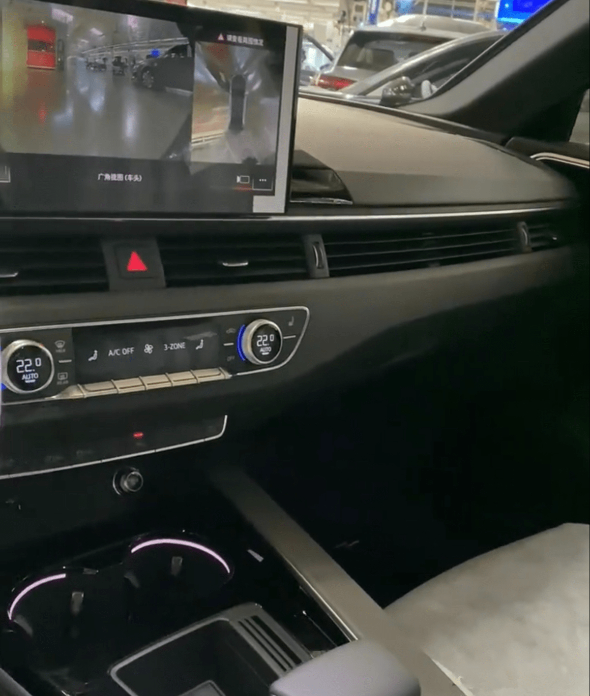 新款奥迪A4L星夜版上市，标配B&O音响，运动尾翼，外观更运动_搜狐汽车_搜狐网