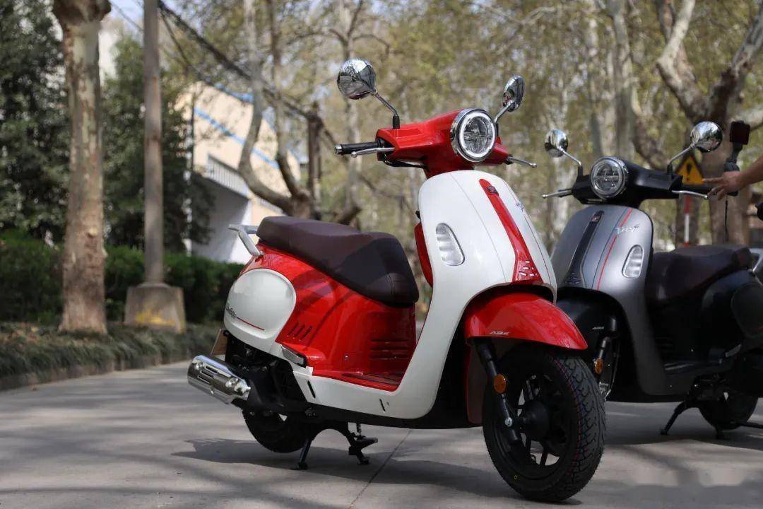 大阳VRS150售12980元起｜双缸踏板及350级V缸巡航等新品首次曝光_搜狐汽车_搜狐网