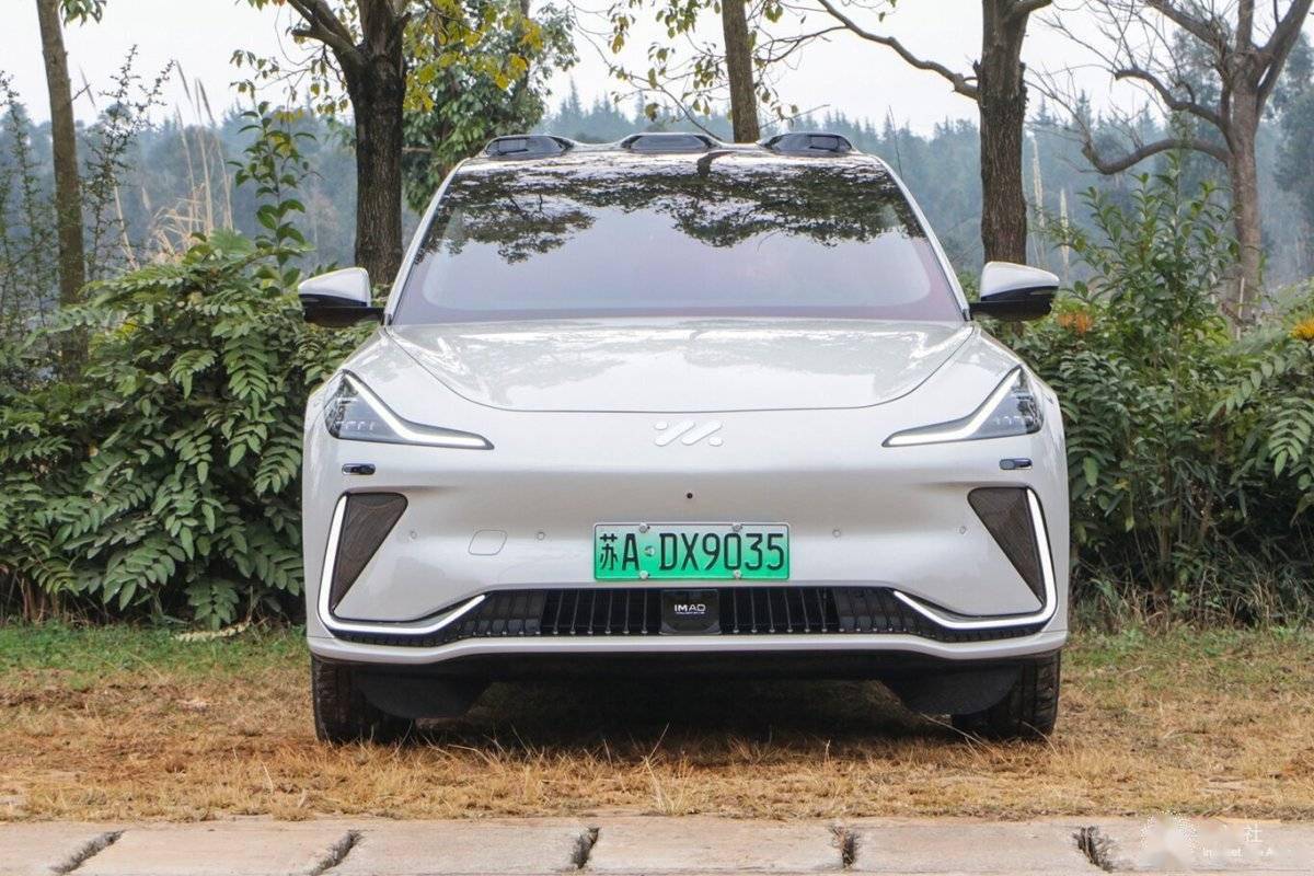 智己LS7今年4月销量1930台 与3月份基本持平_搜狐汽车_搜狐网