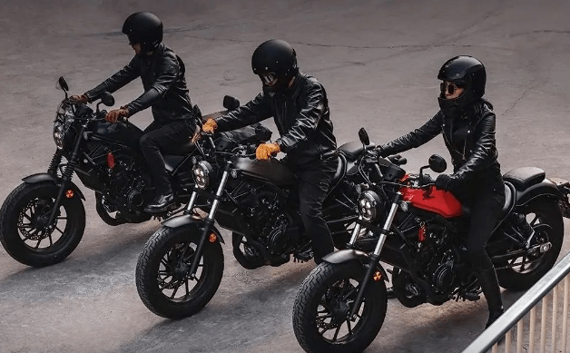 卷起来！本田CM500直降1万元..._搜狐汽车_搜狐网