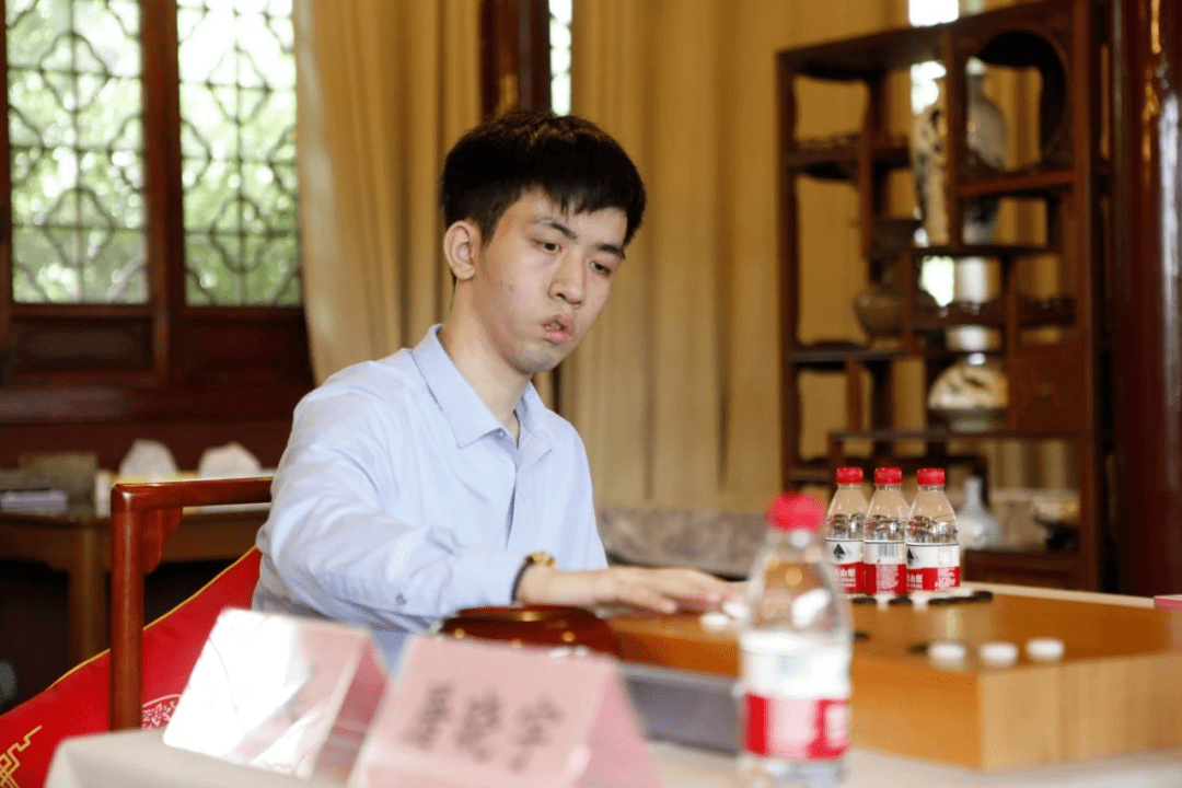 Globis杯开赛：今天的一些比赛_王星昊_许一笛_世界