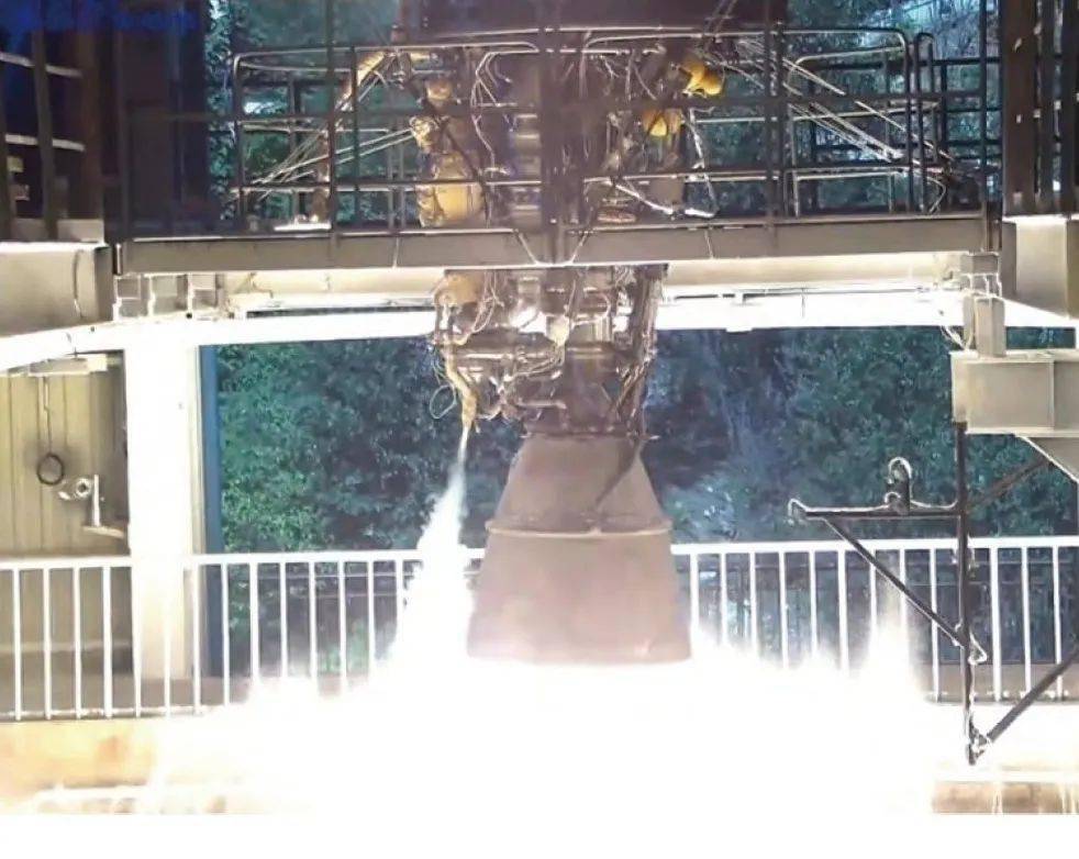 我国用于载人登月火箭的 YF-100K 发动机研制取得重大突破_搜狐汽车_搜狐网