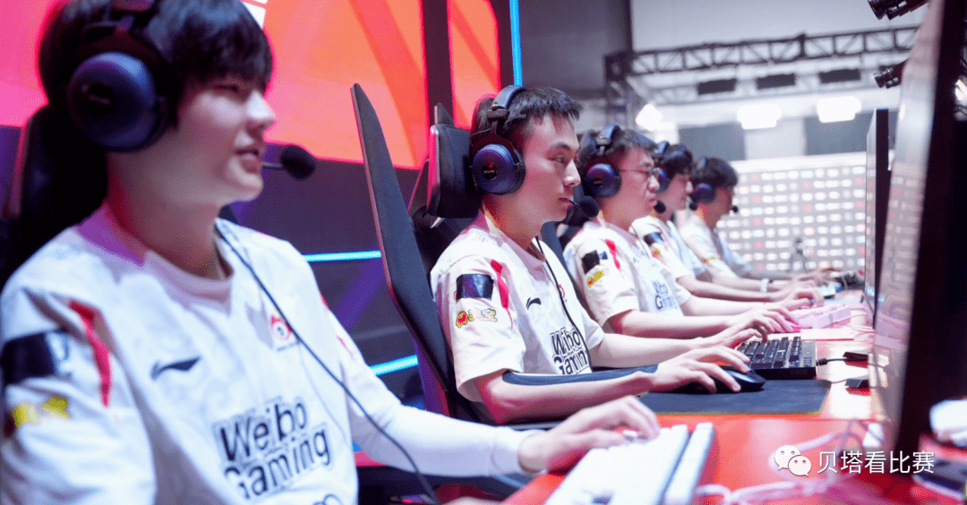 WBG不敌OMG，官博沦陷！粉丝吐槽：什么鬼BP？Light为什么追阿卡丽？_团战_weiwei_那波