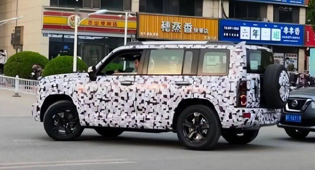 哈弗全新硬派越野SUV官图：代号B26，插混动力，下半年发布_搜狐汽车_搜狐网