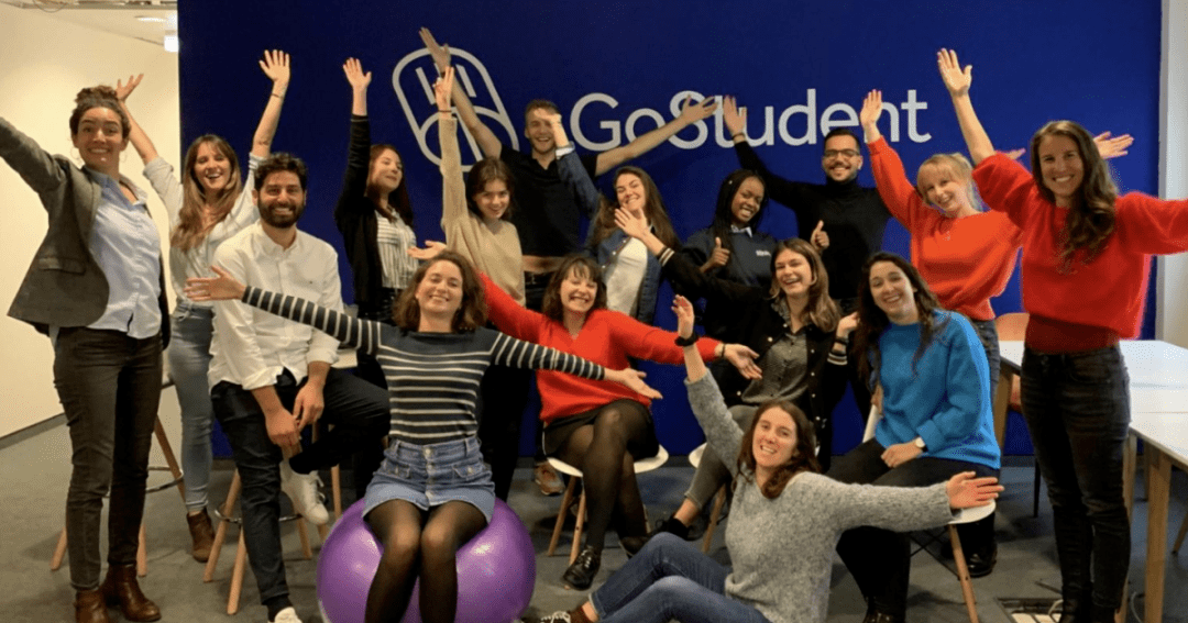 与Meta公司合作，奥地利教育科技独角兽公司GoStudent发布VR教育产品GoVR_进行_教学_Ohswald