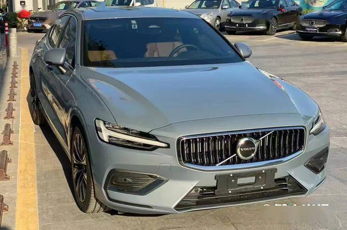 沃尔沃新S60配置曝光 取消2.0T低功 或30.69万起售_搜狐汽车_搜狐网