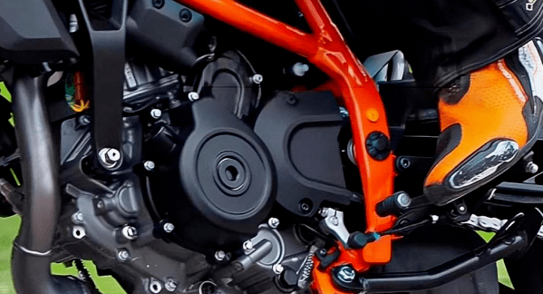 KTM全新390 DUKE 真容曝光..._搜狐汽车_搜狐网