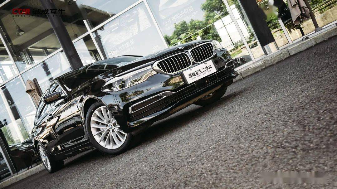 立省20多万，百公里油耗1个多，开这台车真省钱！【宝马5系新能源 里程升级版 530Le 先锋版】_搜狐汽车_搜狐网