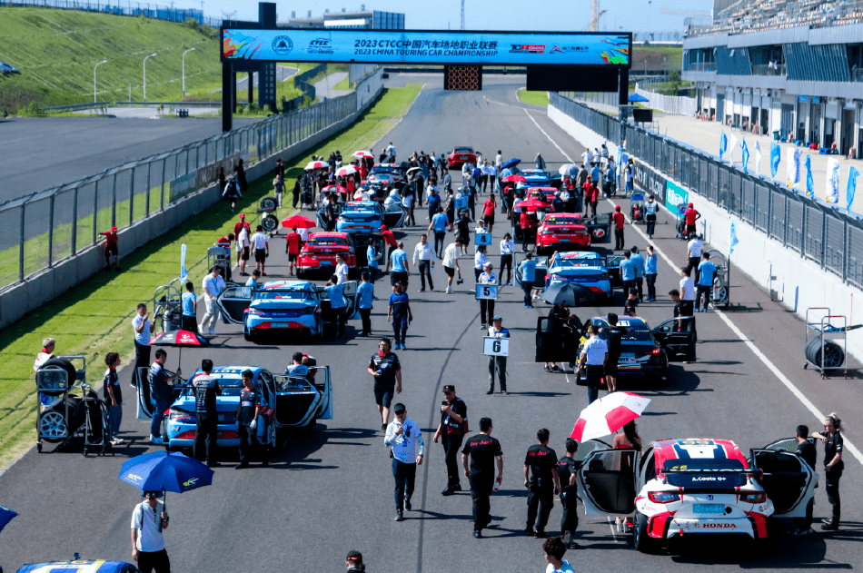 CTCC燃爆株洲，F1迈凯伦异军突起 | 观赛杂志_比赛_赛车_赛场