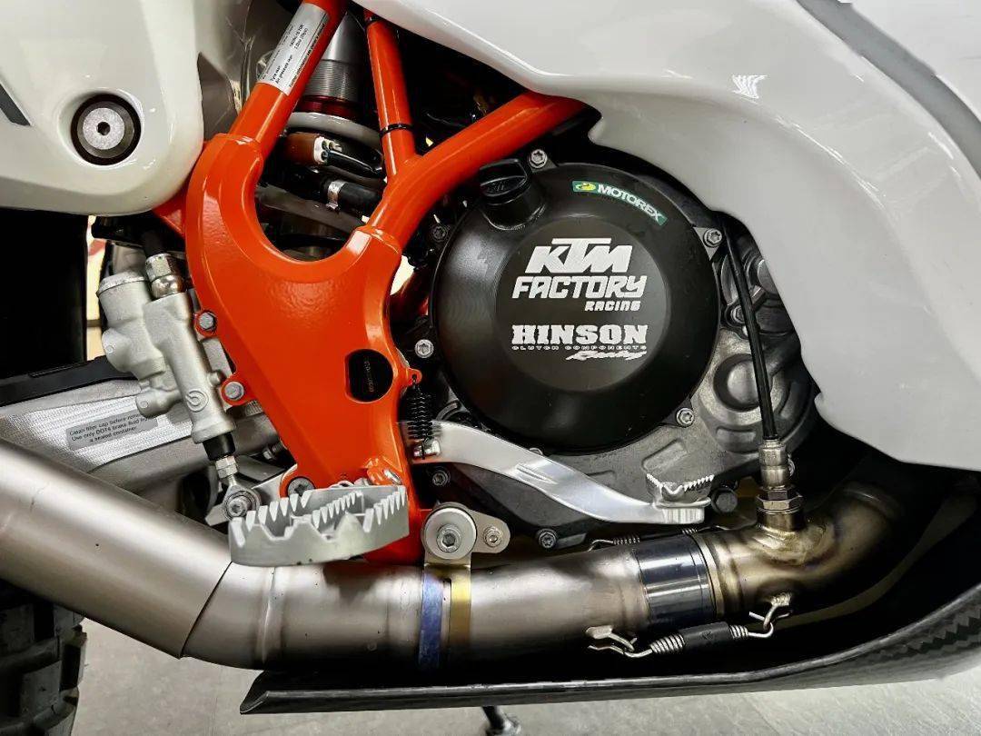 三个冠军车手联手打造的拉力之王——KTM 450 RALLY REPLICA_搜狐汽车_搜狐网