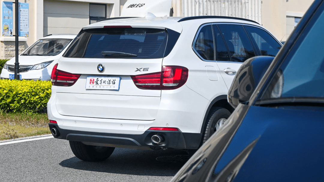 【路试笔记】减少的只有排量、缸数和价格——二手宝马X5 28i_搜狐汽车_搜狐网