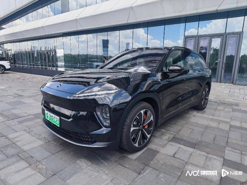 蔚来开启全新ES8专属试驾，“细节狂魔”定义高端旗舰_搜狐汽车_搜狐网