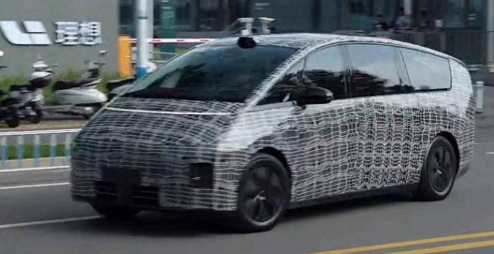 理想汽车全新MEGA MPV车型谍照曝光，预计50万元以上_搜狐汽车_搜狐网