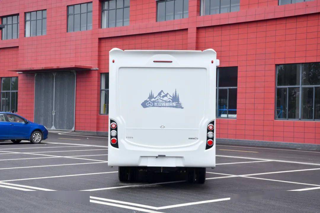 长安跨越者D5旅居车畅游版 个性外观设计 2.0T+8AT 享受自由与舒适_搜狐汽车_搜狐网