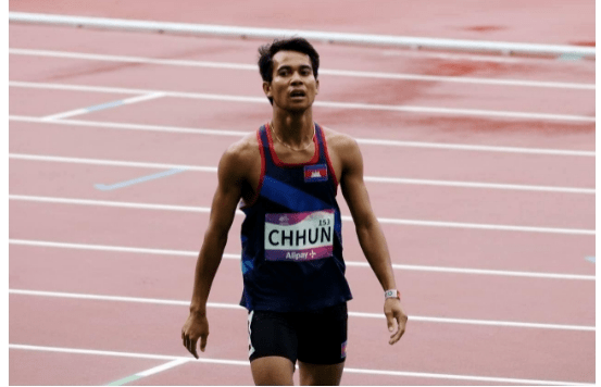 恭喜！柬埔寨田径运动员打破国家纪录，洪马耐发文祝贺！_比赛_Chhun_Bunthon
