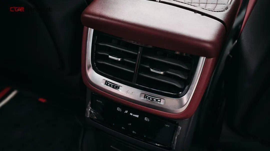 气场不输百万级豪车，30万出头即可拥有！【红旗E-HS9 460km 旗享版 六座】_搜狐汽车_搜狐网