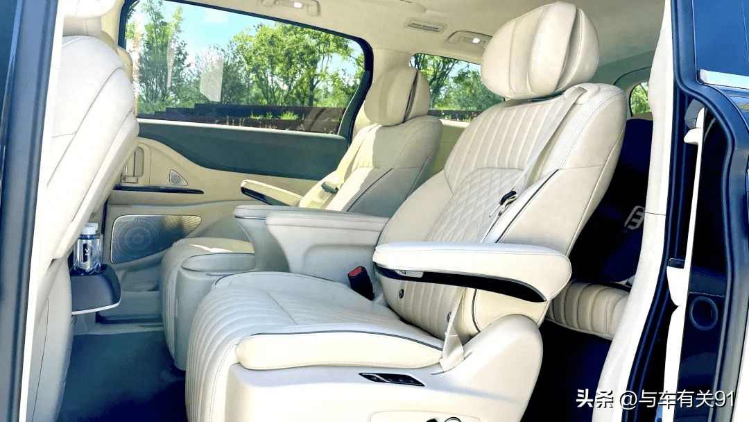 从腾势D9、传祺E9手中“抢”冠军，2024款新岚图梦想家凭什么？_搜狐汽车_搜狐网