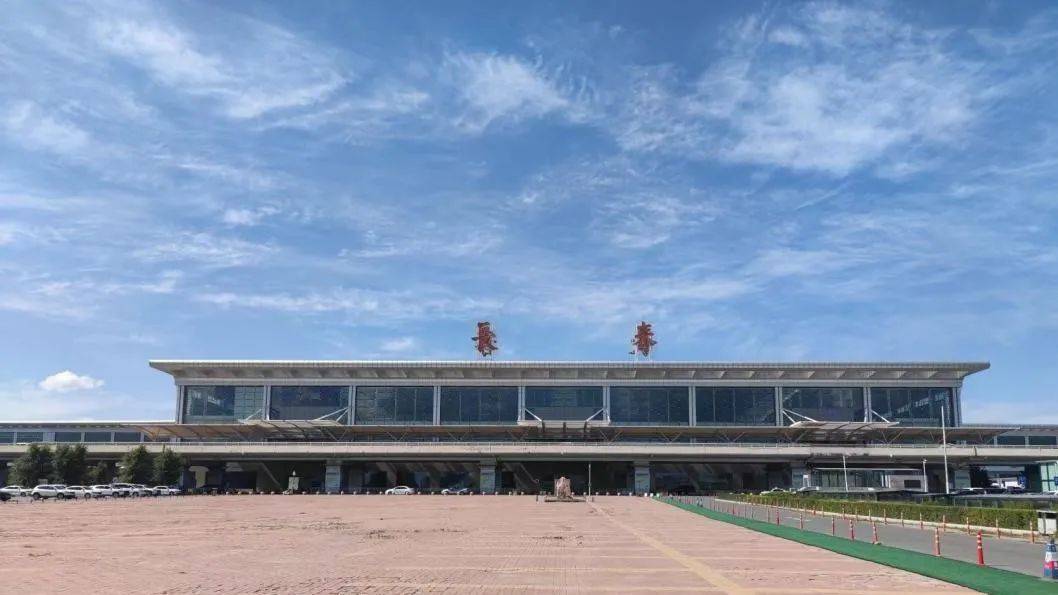 FM96.8 | 龙嘉机场推出停车费优惠举措_旅客_停车场_时间