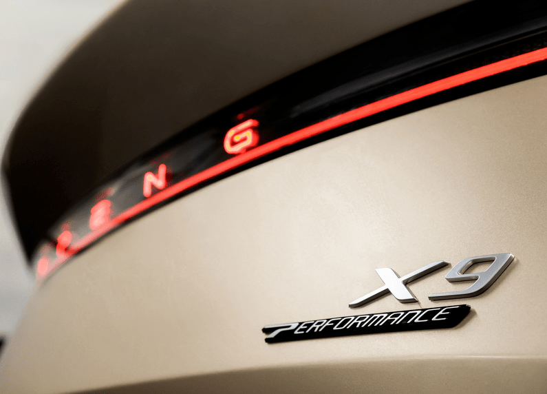 理想MEGA和小鹏X9，谁能引领电动MPV新潮流？_搜狐汽车_搜狐网