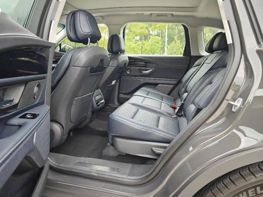 全系2.0T＋9AT，6/7座可选，有4驱，合资中大型SUV，香！_搜狐汽车_搜狐网