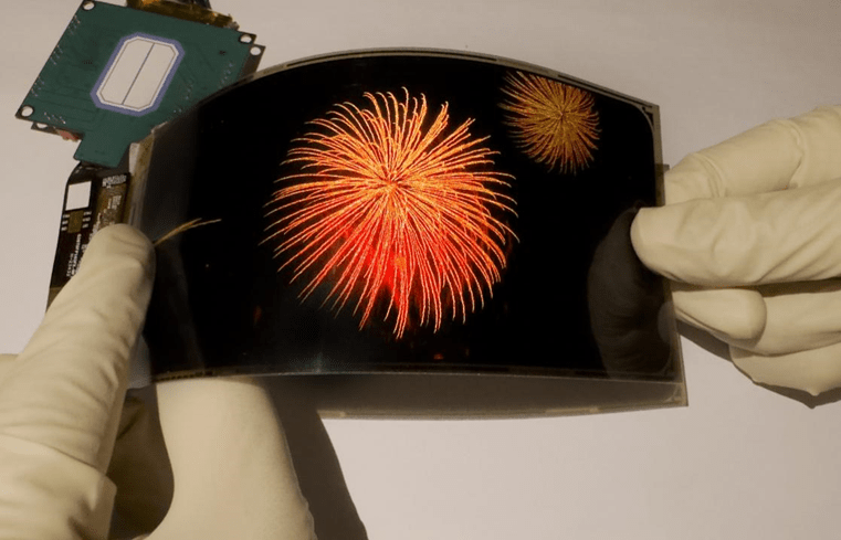 以“光速”邂逅“光刻”，维信诺ViP AMOLED量产项目首片模组点亮_技术_显示_尺寸